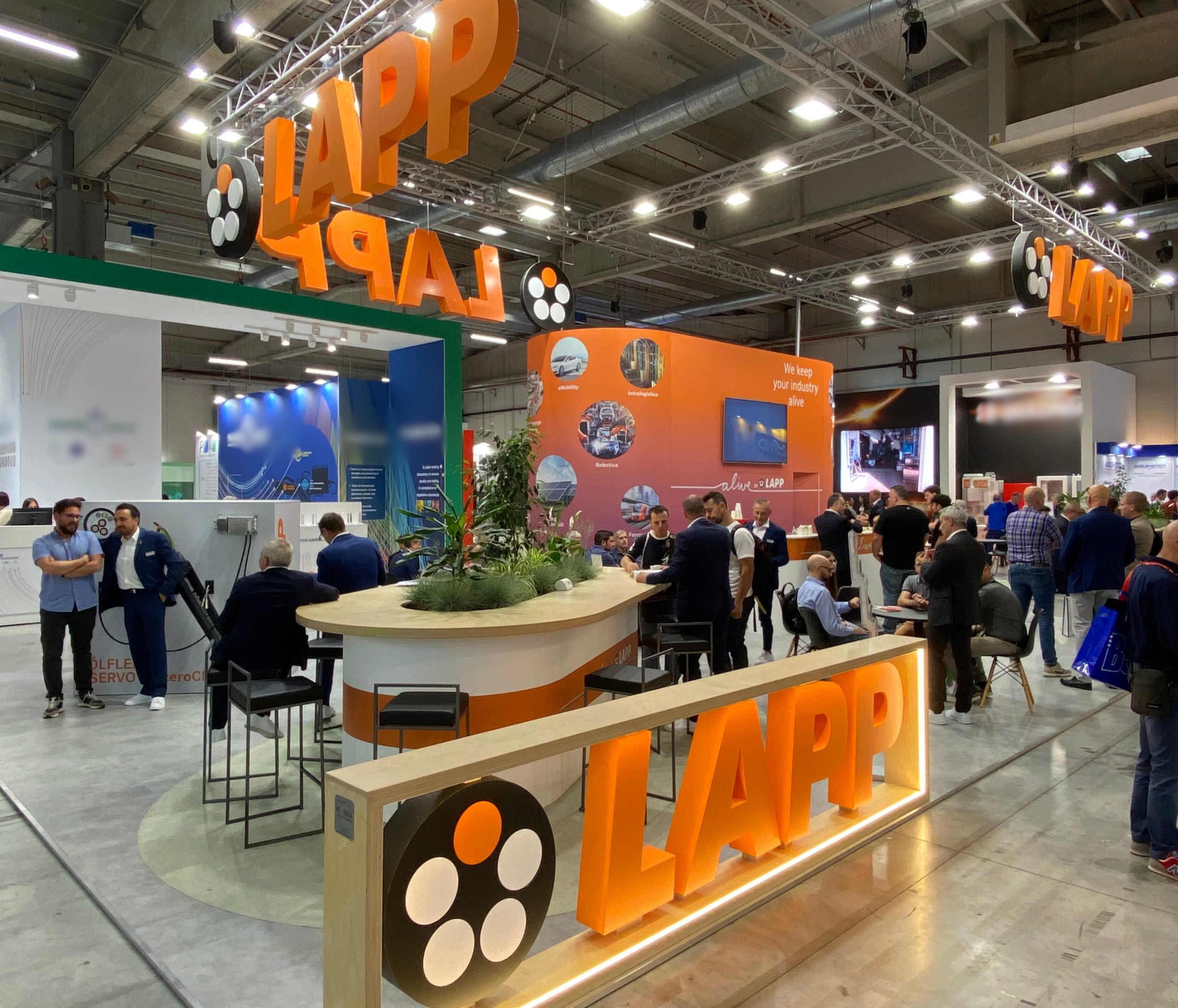 Tecnologia e innovazione “corrono” nei cavi LAPP, a SPS 2024 - Industry 5.0